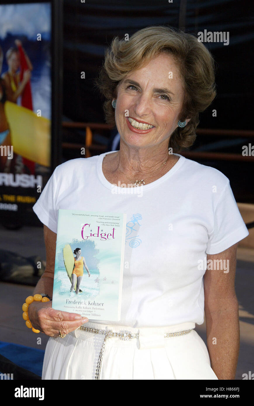 Kathy kohner zuckerman hi-res stock photography and images - Alamy