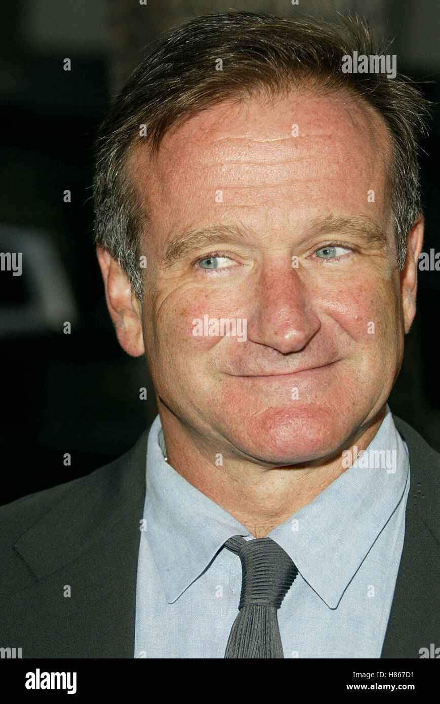 ROBIN WILLIAMS ONE HOUR PHOTO PREMIERE LA BEVERLY HILLS LOS ANGELES USA ...