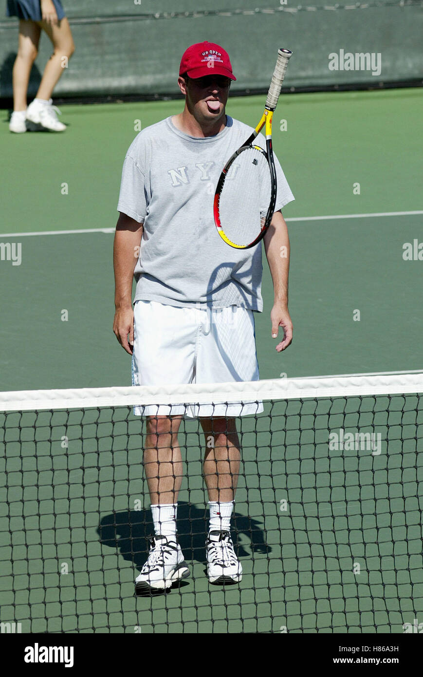 MATTHEW PERRY 1ST CELEBRITY TENNIS CLASSIC BEVERLY HILLS COUNTRY CLUB ...