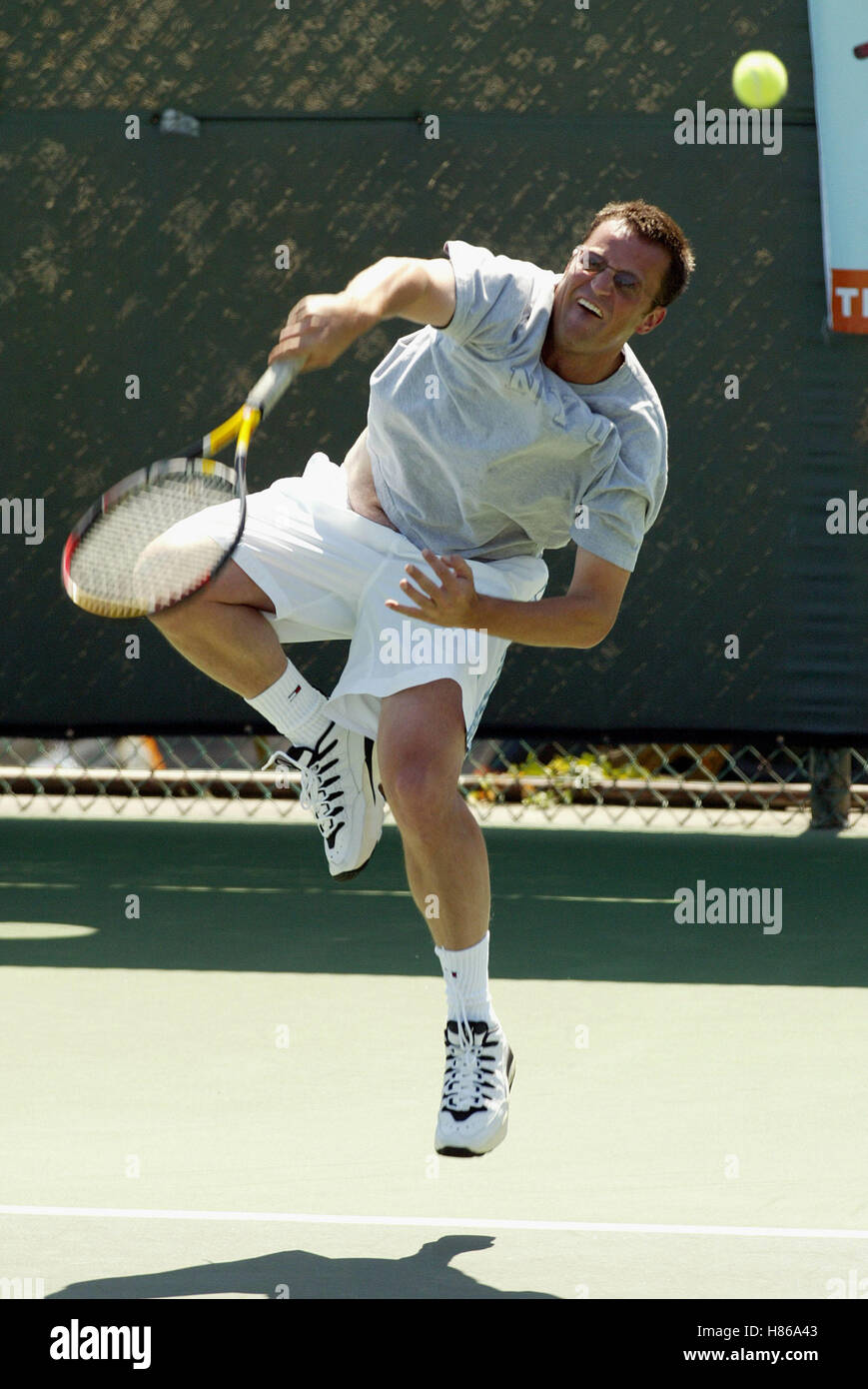 MATTHEW PERRY 1ST CELEBRITY TENNIS CLASSIC BEVERLY HILLS COUNTRY CLUB ...