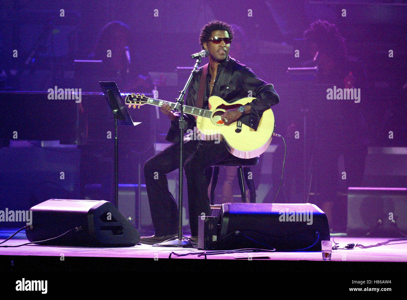 Kenneth brian edmonds hi-res stock photography and images - Alamy