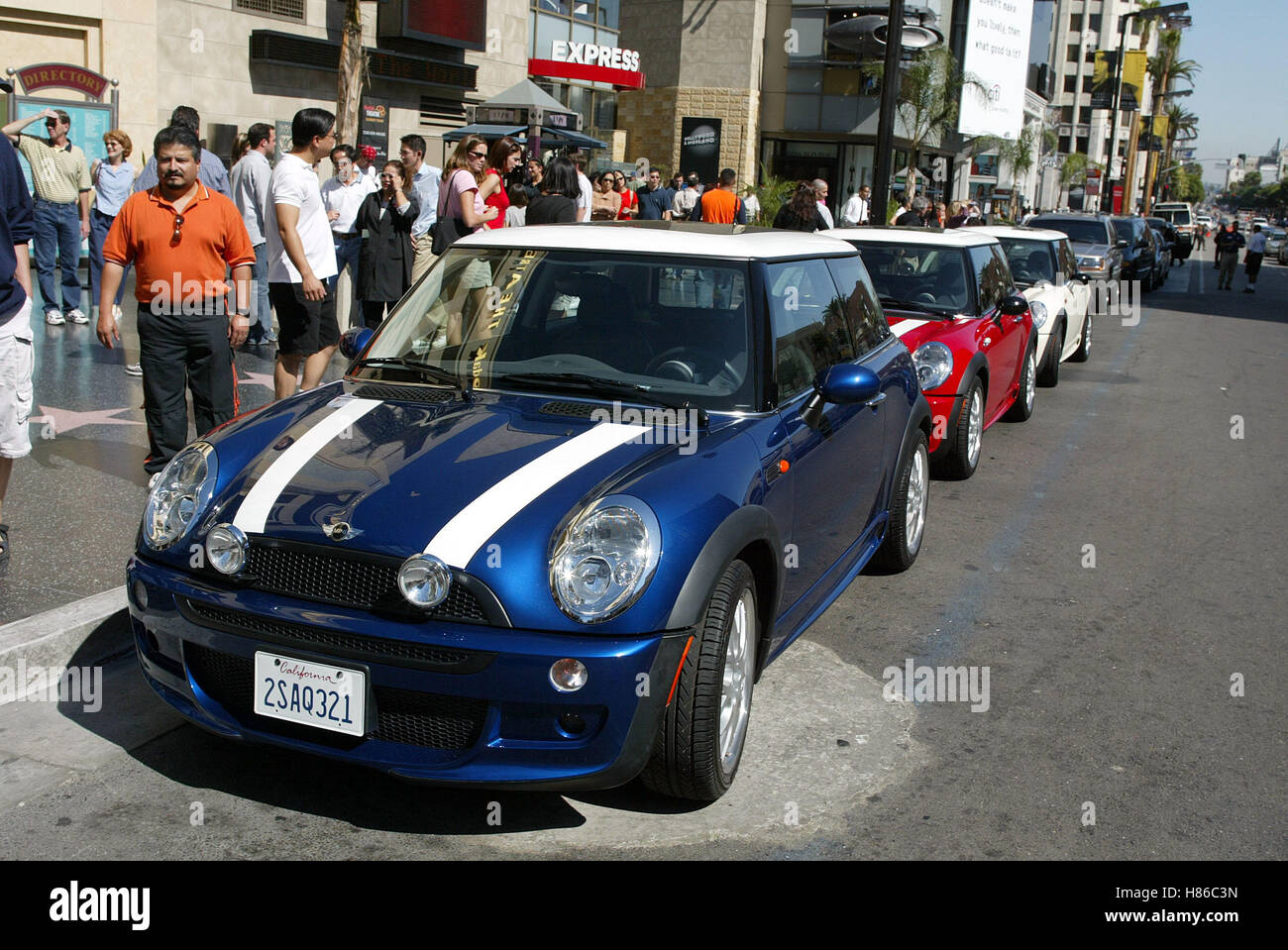 MINI'S ON THE MOVIE SET NARC HOLLYWOOD FILM FESTIVAL ARCLIGHT CINEMA ...