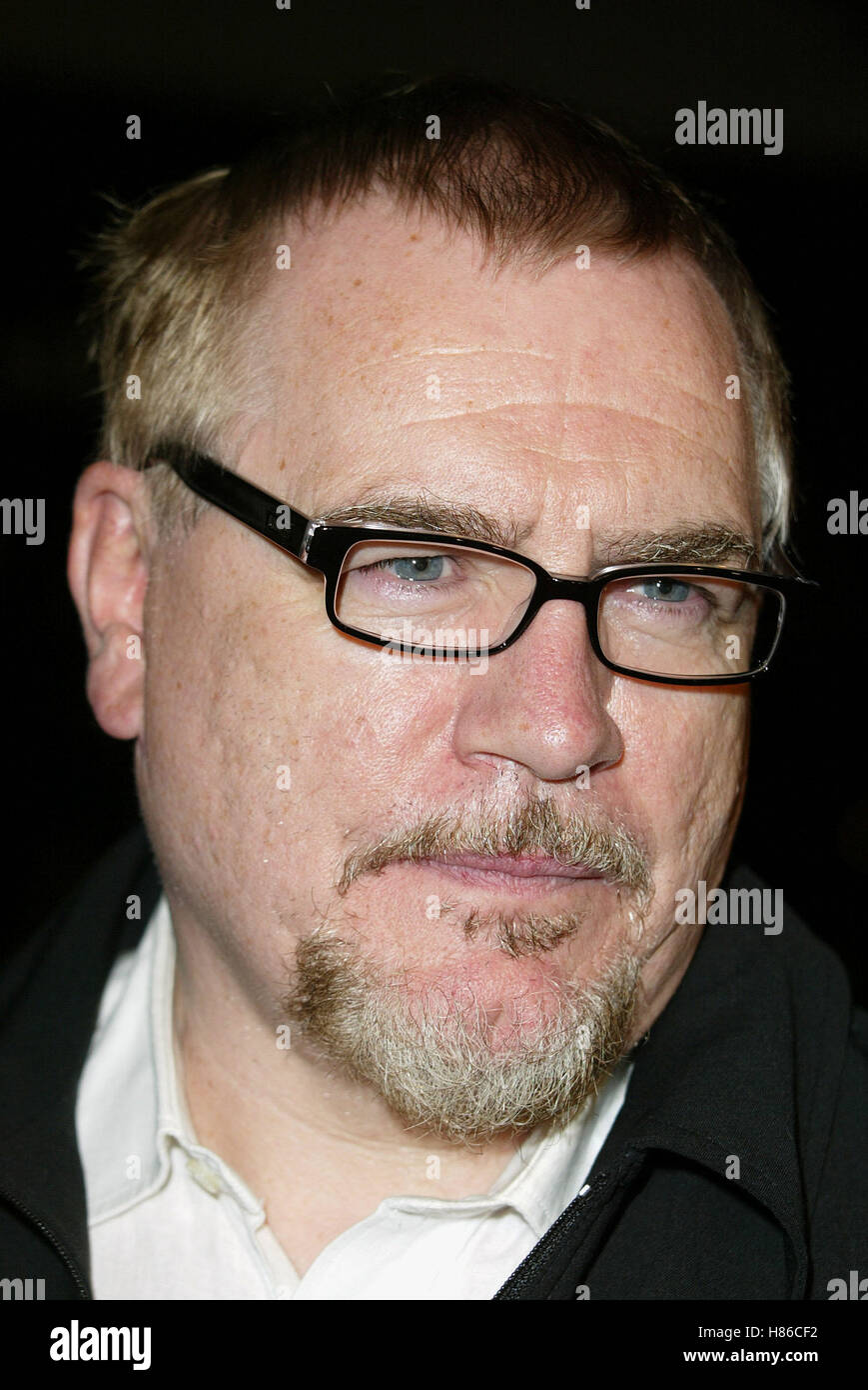 BRIAN COX THE RING PREMIERE LOS ANGELES WESTWOOD LOS ANGELES USA 09 ...