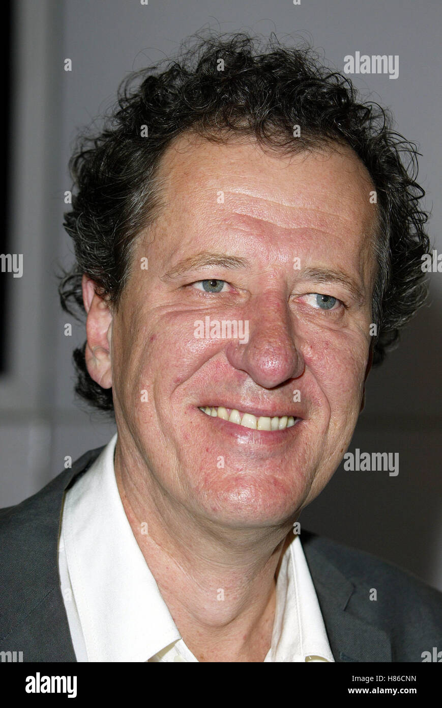 GEOFFREY RUSH FRIDA FILM PREMIERE LA LA USA 14 October 2002 Stock Photo ...