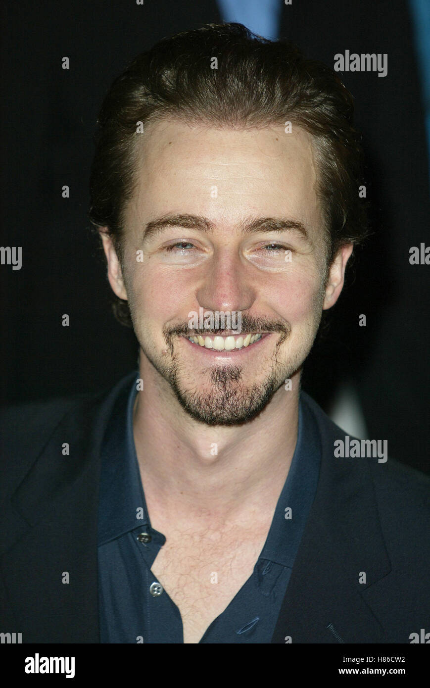 EDWARD NORTON FRIDA FILM PREMIERE LA LA USA 14 October 2002 Stock Photo ...