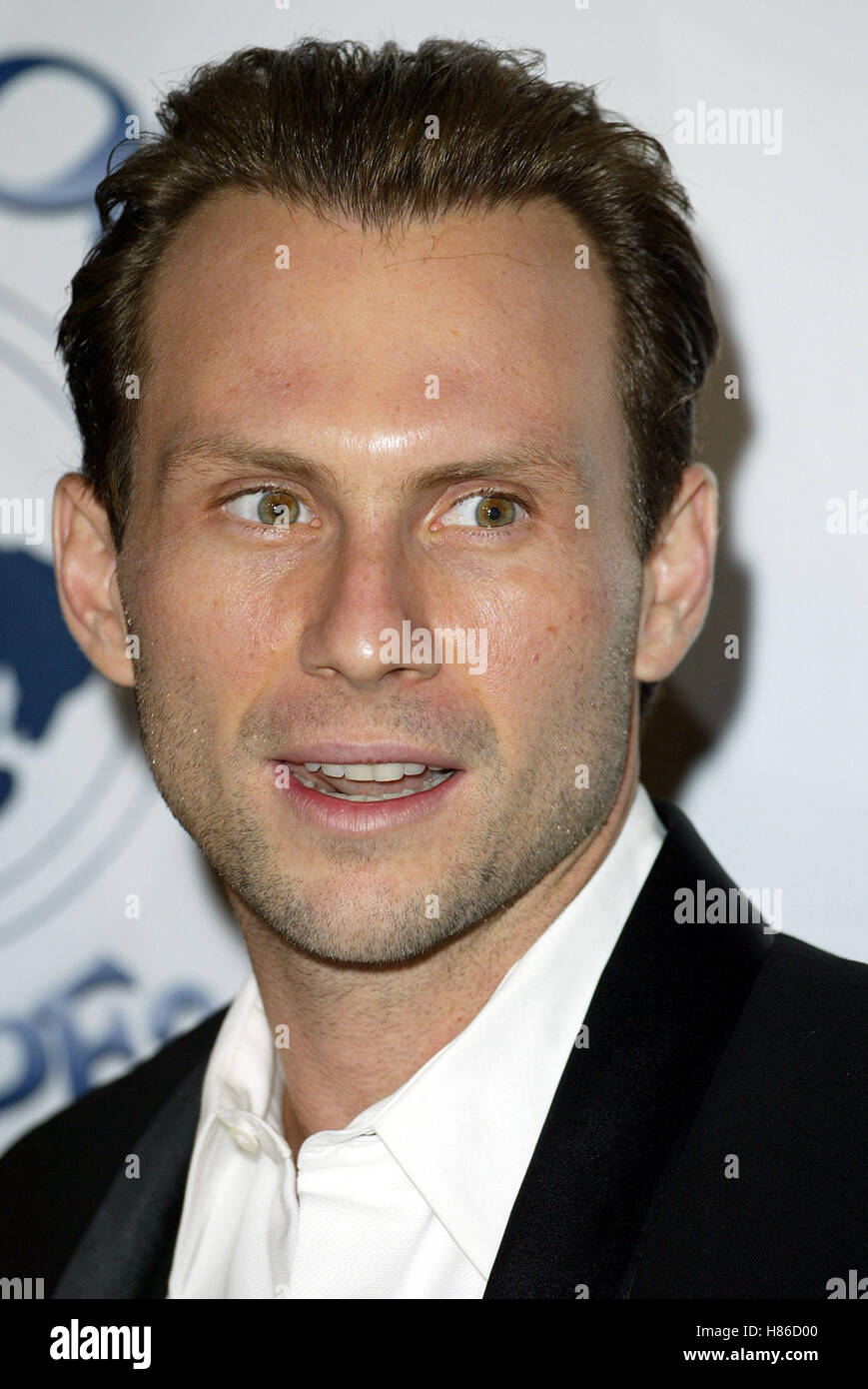 CHRISTIAN SLATER 15TH CAROUSEL OF HOPE BALL BEVERLY HILTON HOTEL ...
