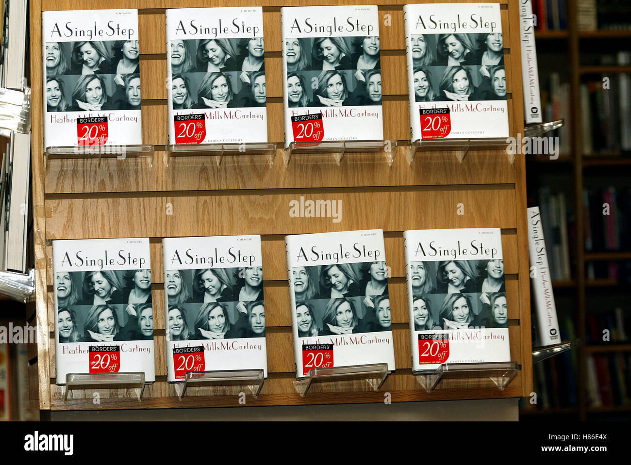 HEATHER MILLS MCCARTNEY BOOKS A SINGLE STEP BOOKSIGNING BORDERS BOOK ...