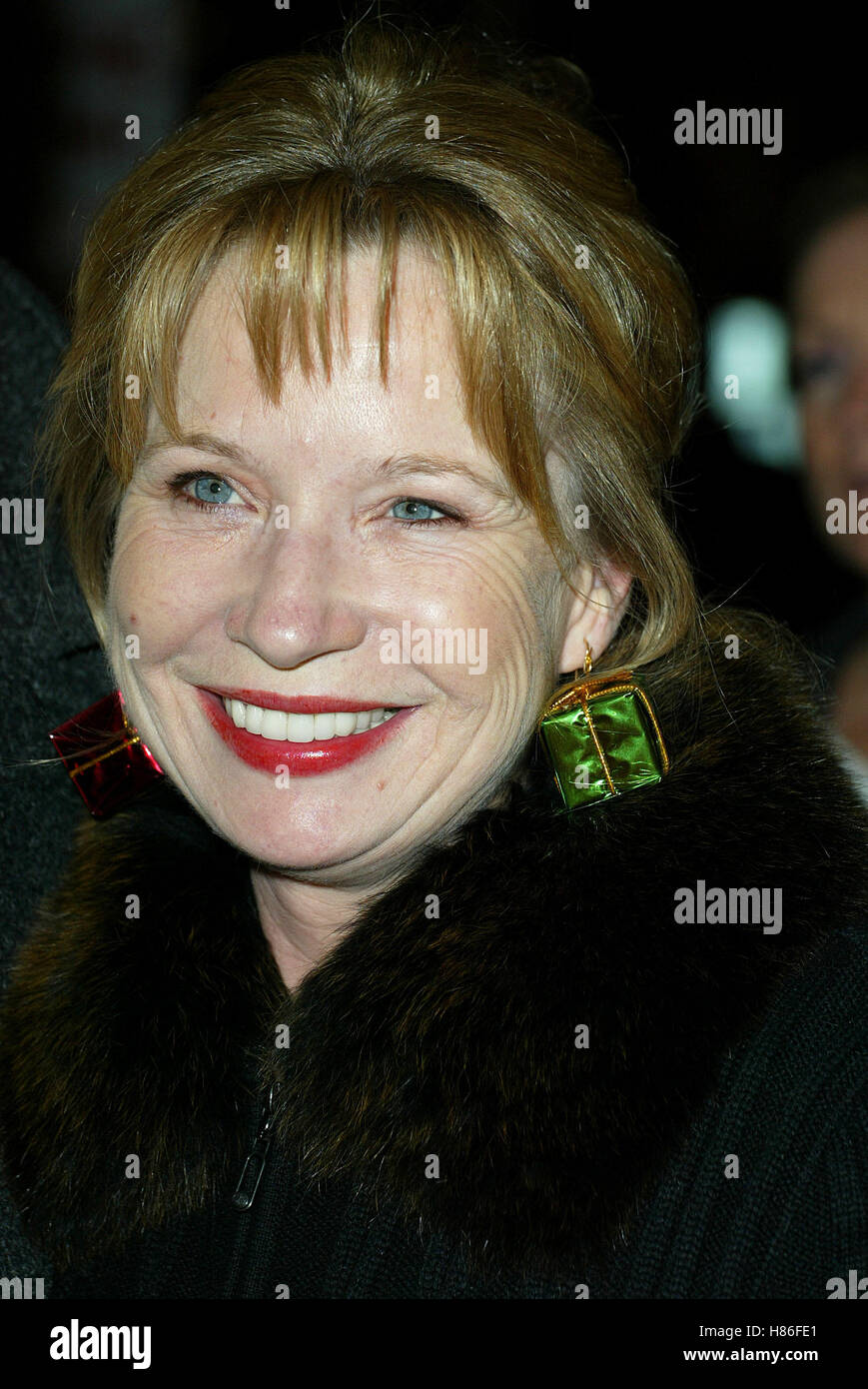 Debra jo rupp hi-res stock photography and images - Alamy