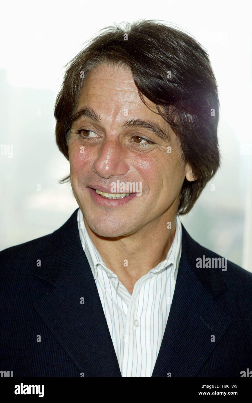 29 04 2002 hi-res stock photography and images - Alamy