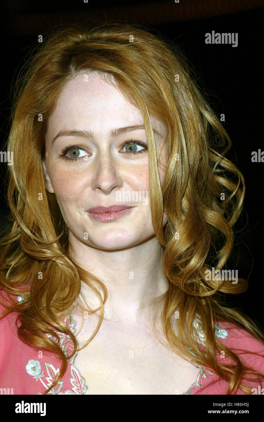 Miranda otto 2002 lord of the rings hi-res stock photography and images ...