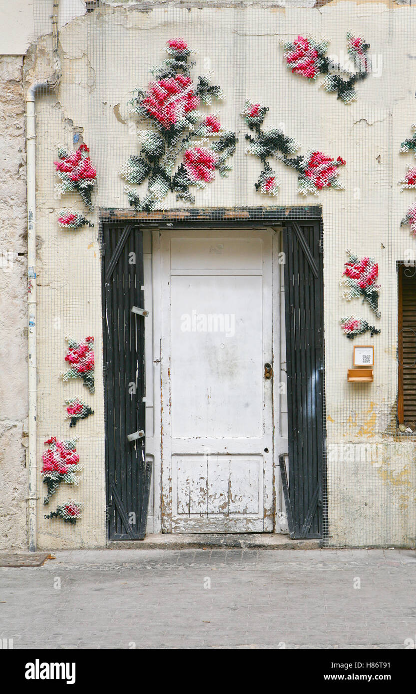 Decoraciones hi-res stock photography and images - Alamy