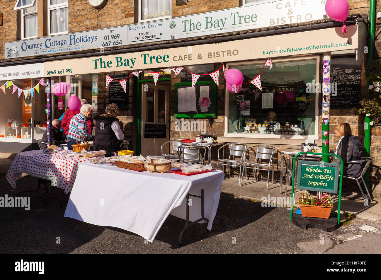 Small village shop hi-res stock photography and images - Alamy