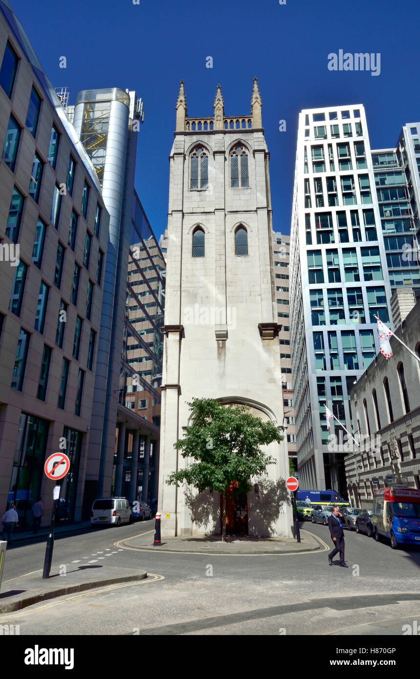 Medieval london street hi-res stock photography and images - Alamy