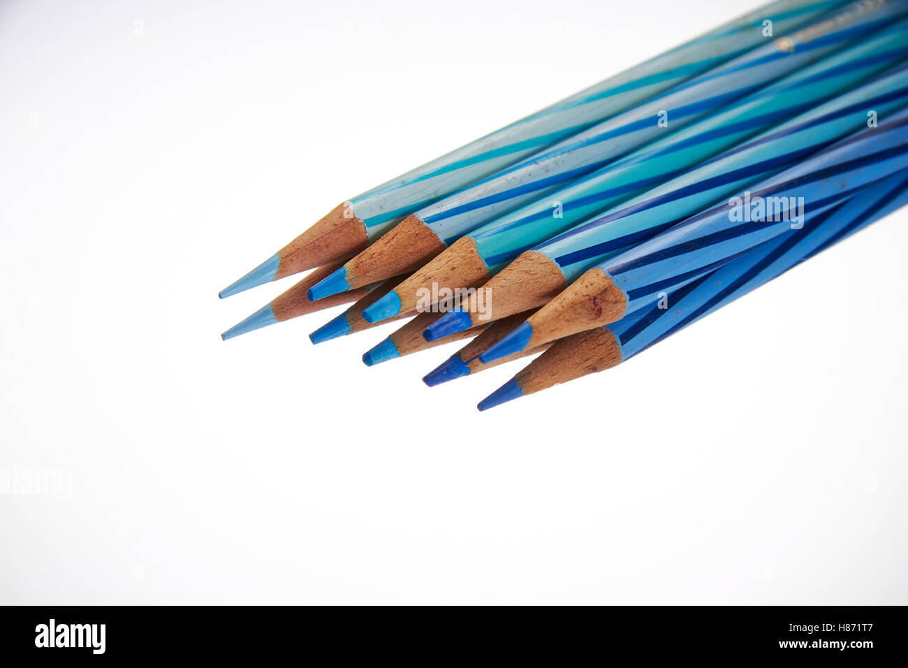 Pink pencil reflection drawing hi-res stock photography and images - Alamy