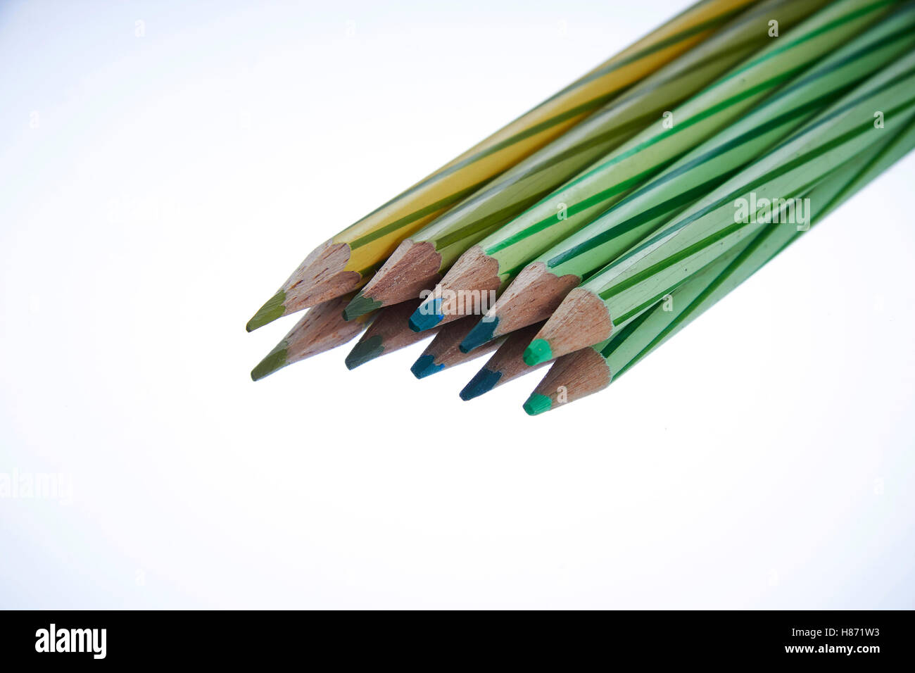 Color pencil with reflection Stock Photo - Alamy