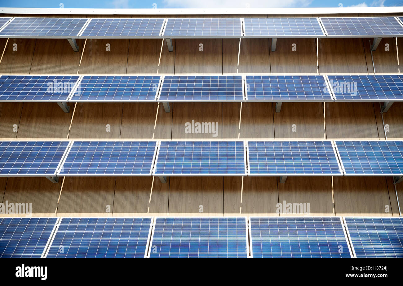Solar panels on building facade hi-res stock photography and images - Alamy