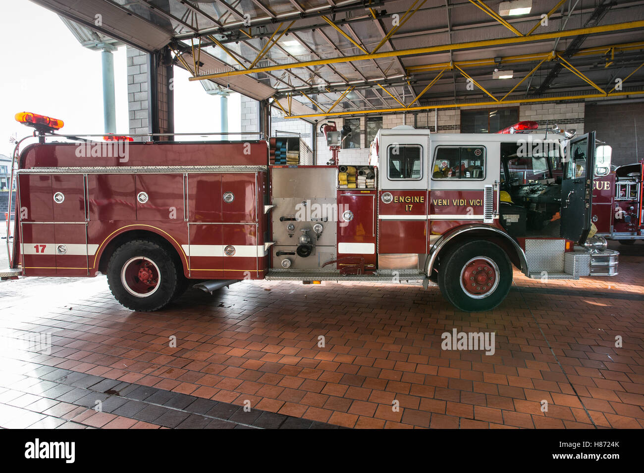 Vintage fire tender hi-res stock photography and images - Alamy
