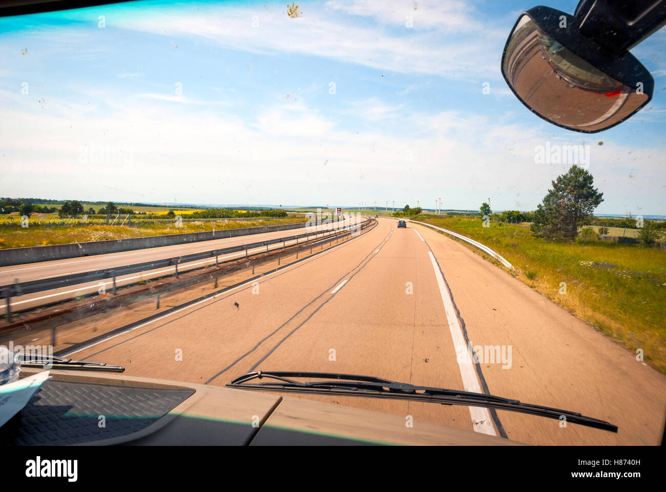 Asphalt driving view hi-res stock photography and images - Alamy