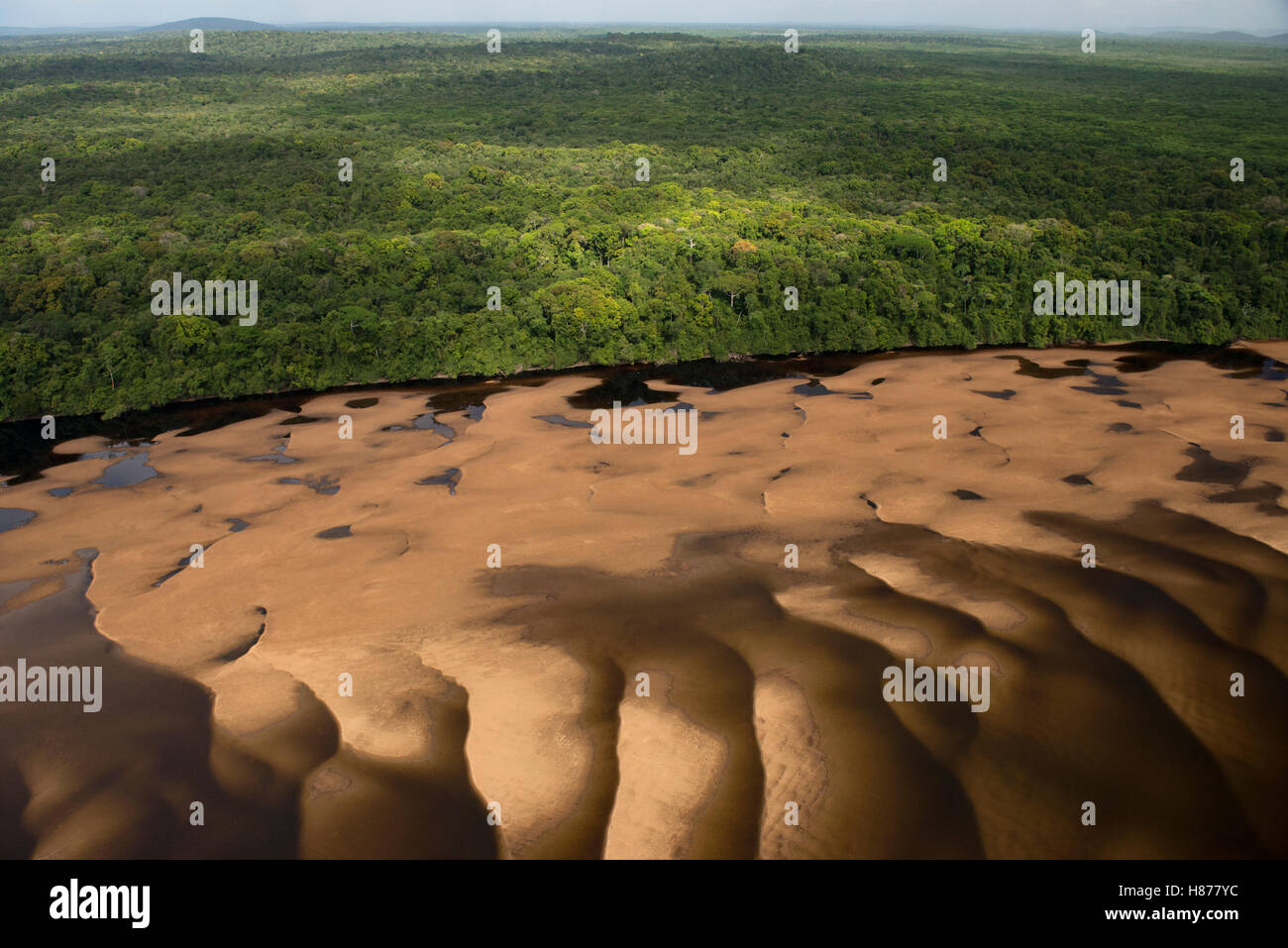 Sandbanks in Essequibo River, Rupununi, Guyana Stock Photo - Alamy