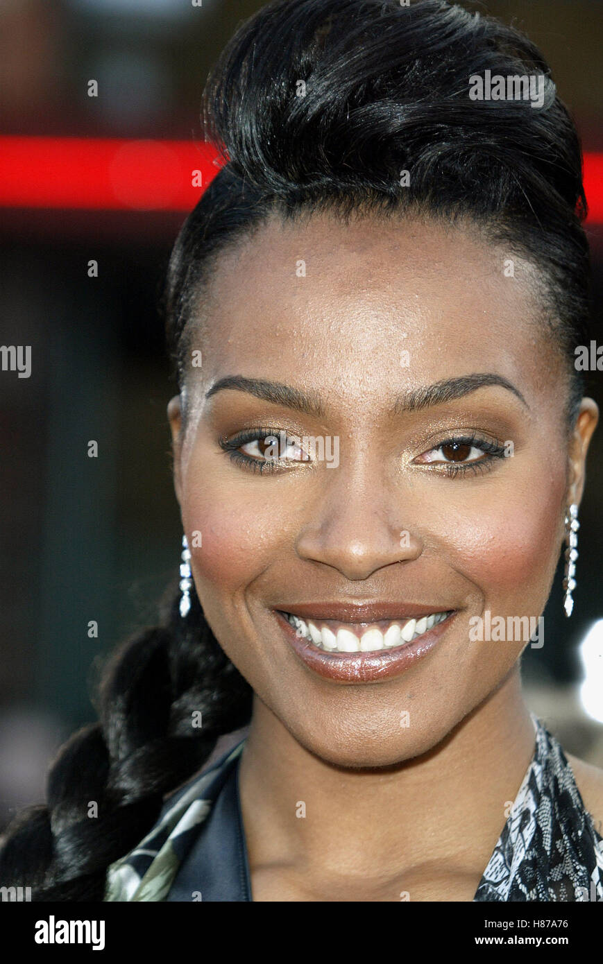 Nona gaye matrix reloaded hi-res stock photography and images - Alamy