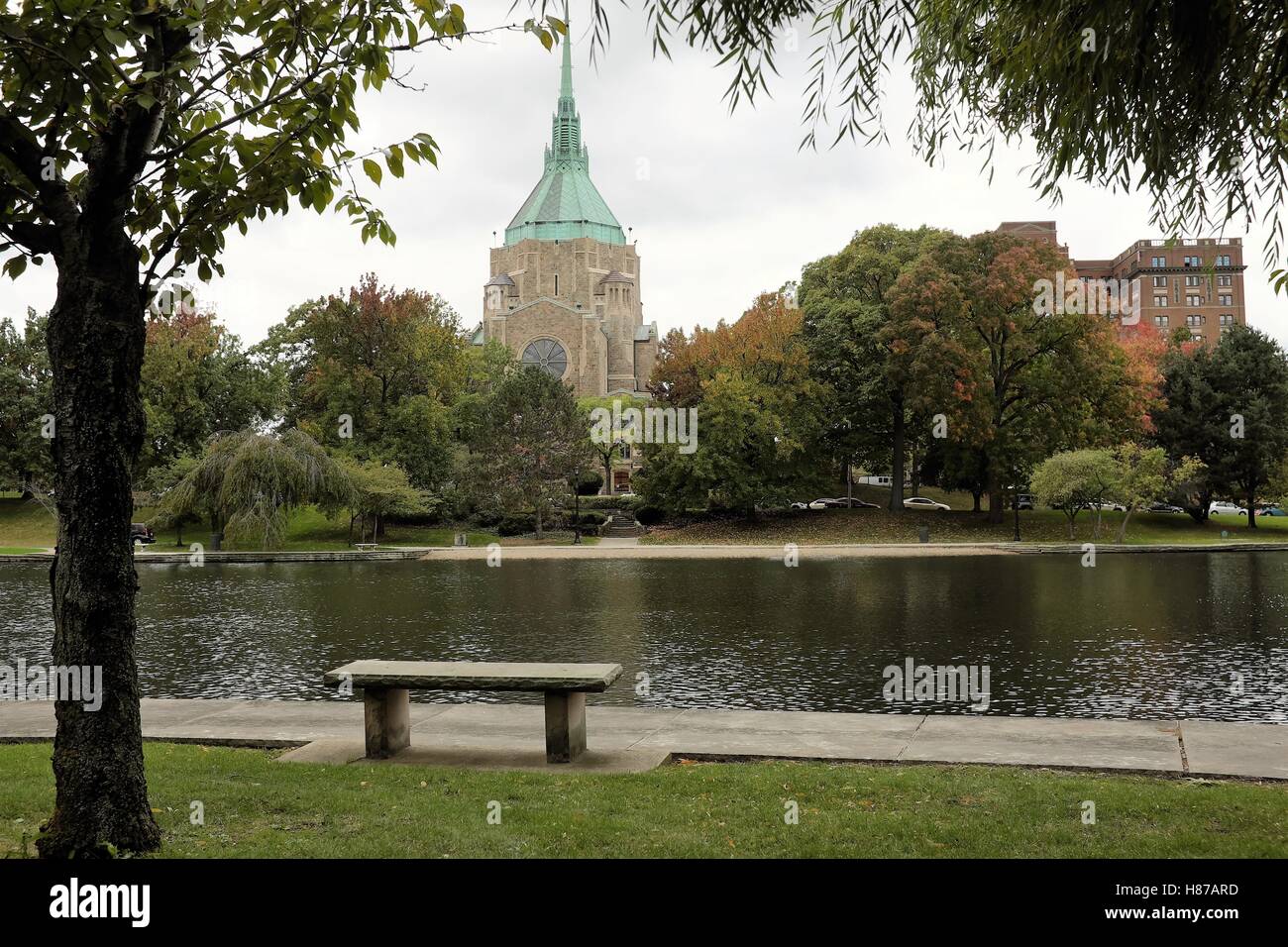 Ohio scenic fall landscape park lagoon hi-res stock photography and ...