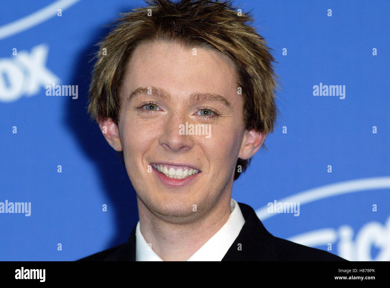CLAY AIKEN AMERICAN IDOL 2 FINALS UNIVERSAL AMPHITHEATRE LOS ANGELES ...