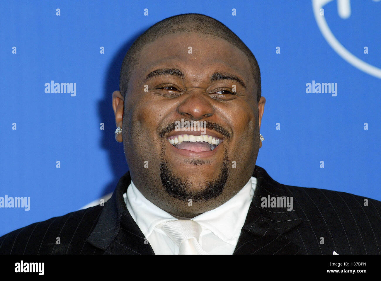 RUBEN STUDDARD AMERICAN IDOL 2 FINALS UNIVERSAL AMPHITHEATRE LOS ...