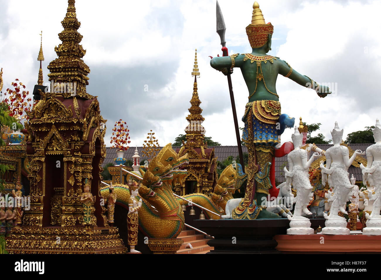 Sculpture, architecture and symbols of Buddhism, Thailand, South East ...