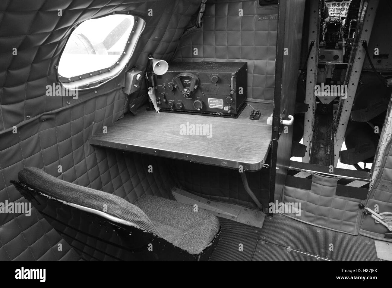 Boeing B-17 Flying Fortress....Thunderbird. The most original flying ...