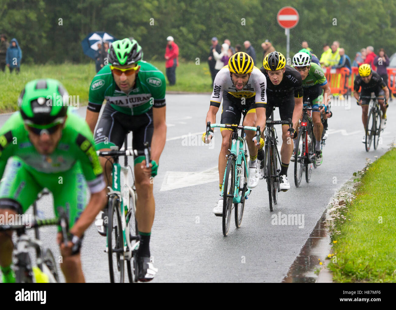 Cyclists in The Tour of Britain Cycle Race nearing the end of Stage 2 ...