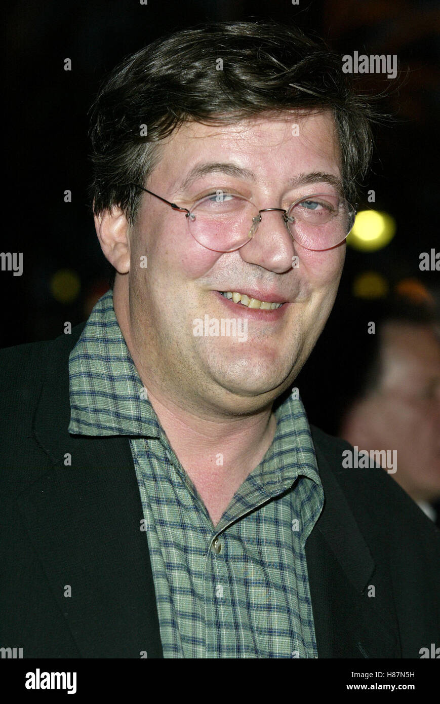 Stephen fry hi-res stock photography and images - Alamy