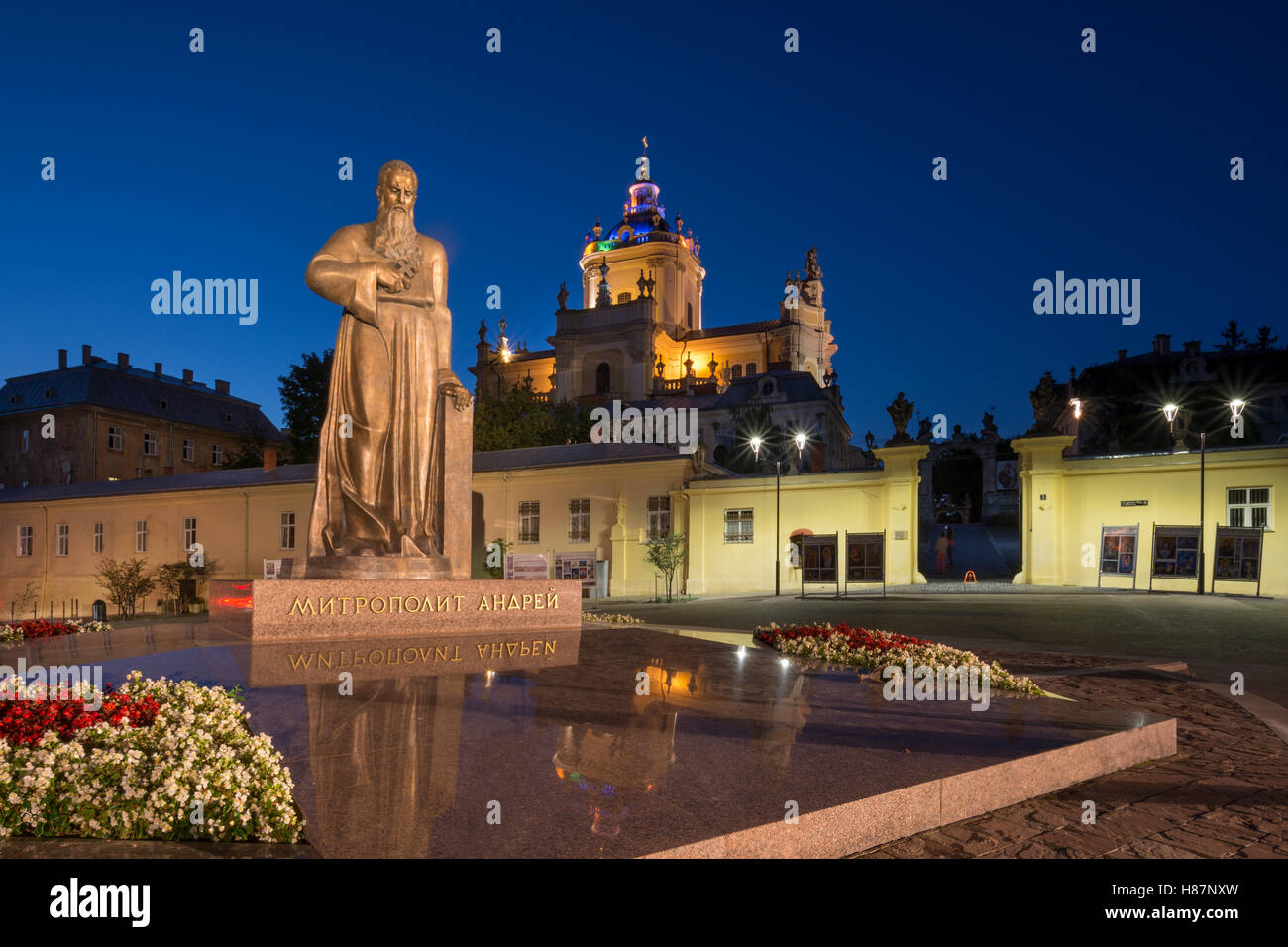 St. George's Cathedral and The monument to Metropolitan Andrey ...