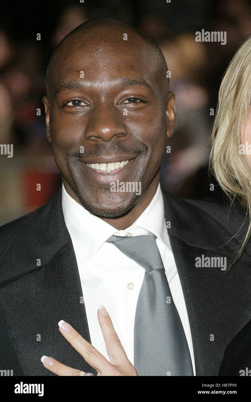 GARY BEADLE NATIONAL TELEVISION AWARDS 200 ROYAL ALBERT HALL LONFON ...