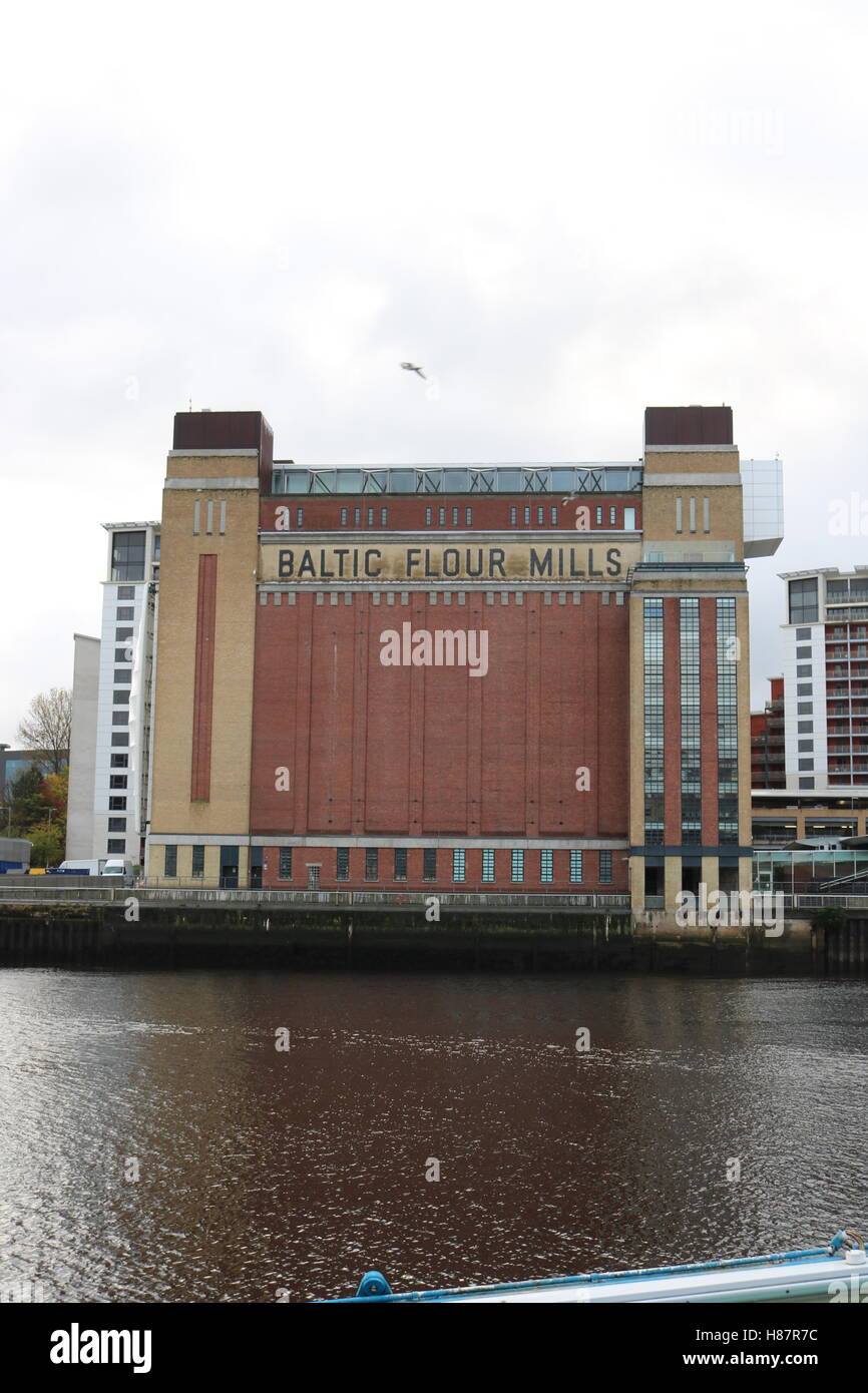 The old Baltic Flour Mills, now an art centre, on the banks of the Tyne ...