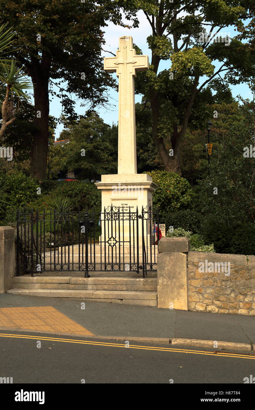 War Memorial,Shanklin Old Village,Isle of Wight Stock Photo - Alamy