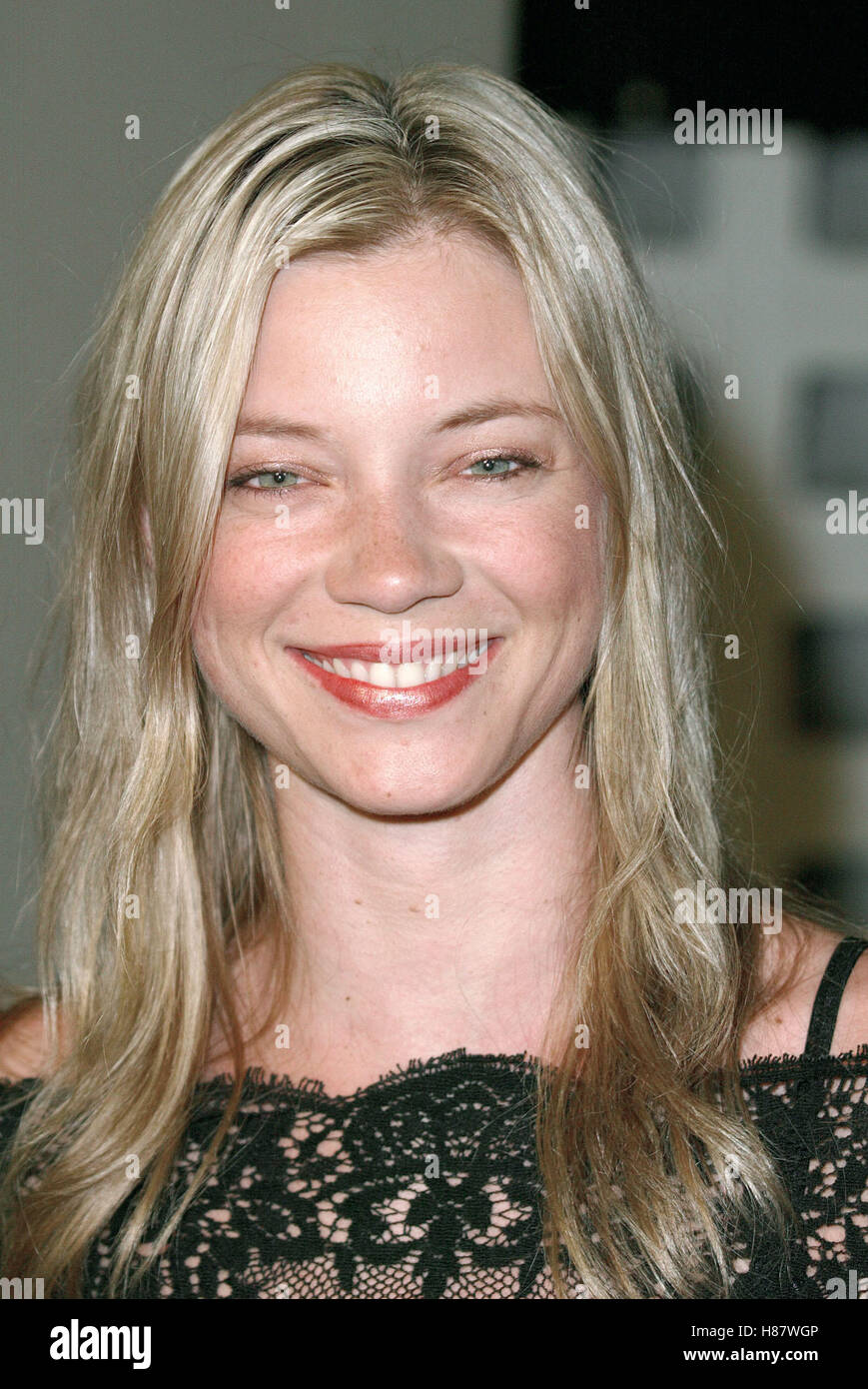 Amy smart where hi-res stock photography and images - Alamy
