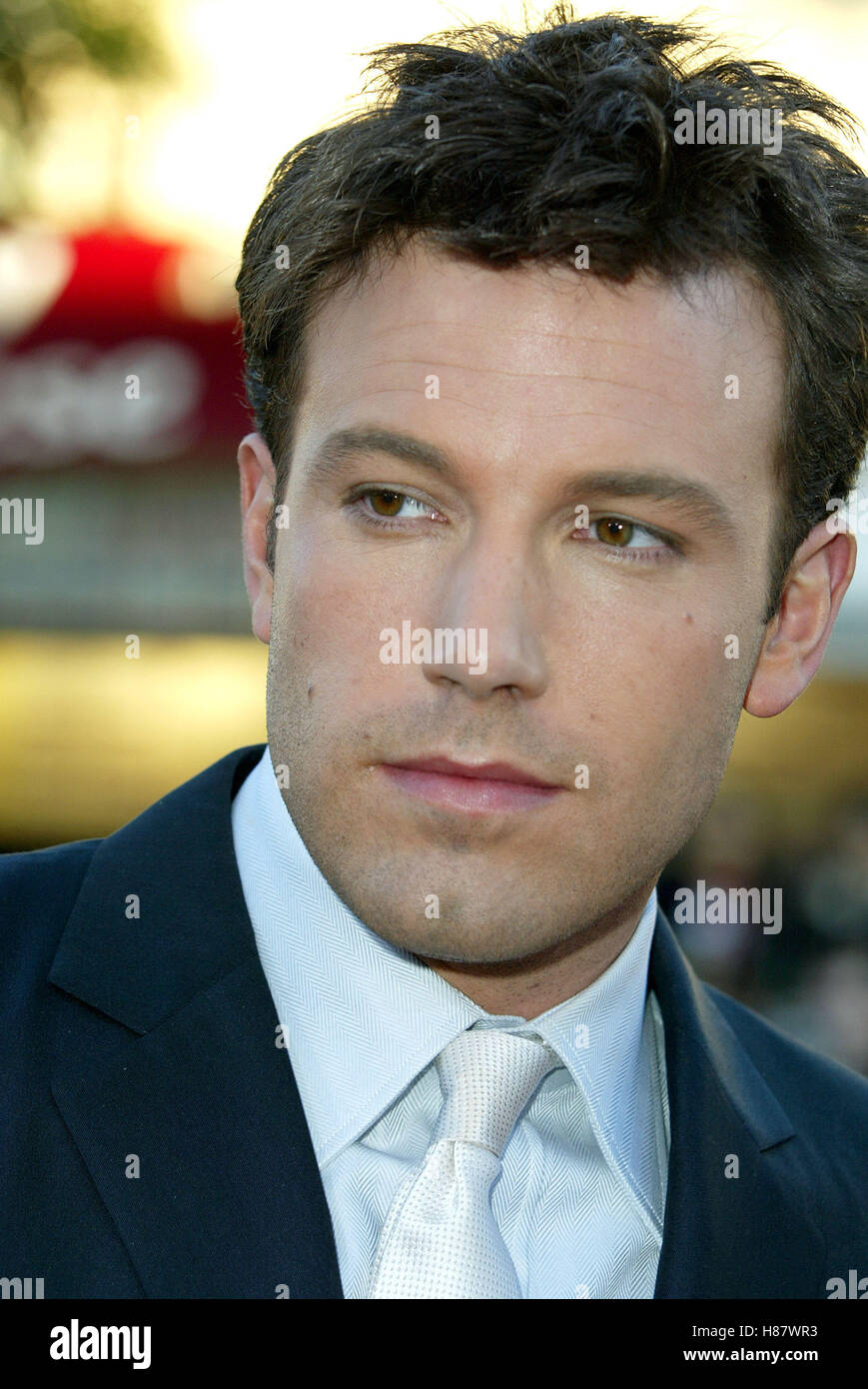 Ben affleck daredevil 2003 hi-res stock photography and images - Alamy