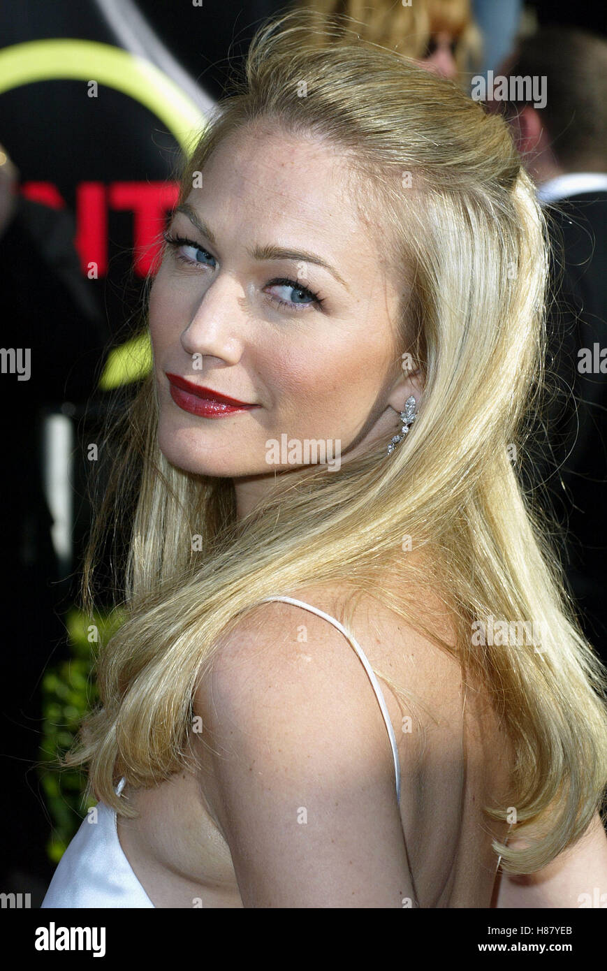 SARAH WYNTER 9TH SCREEN ACTORS GUILD AWARDS ARRIVALS SHRINE AUDITORIUM ...