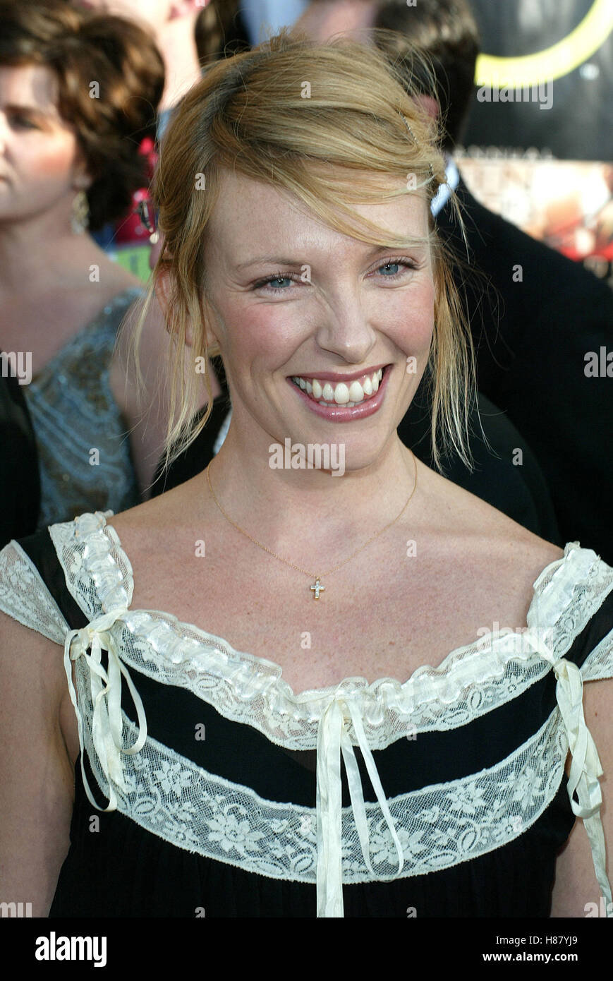 Toni collette actress 2003 hi-res stock photography and images - Alamy