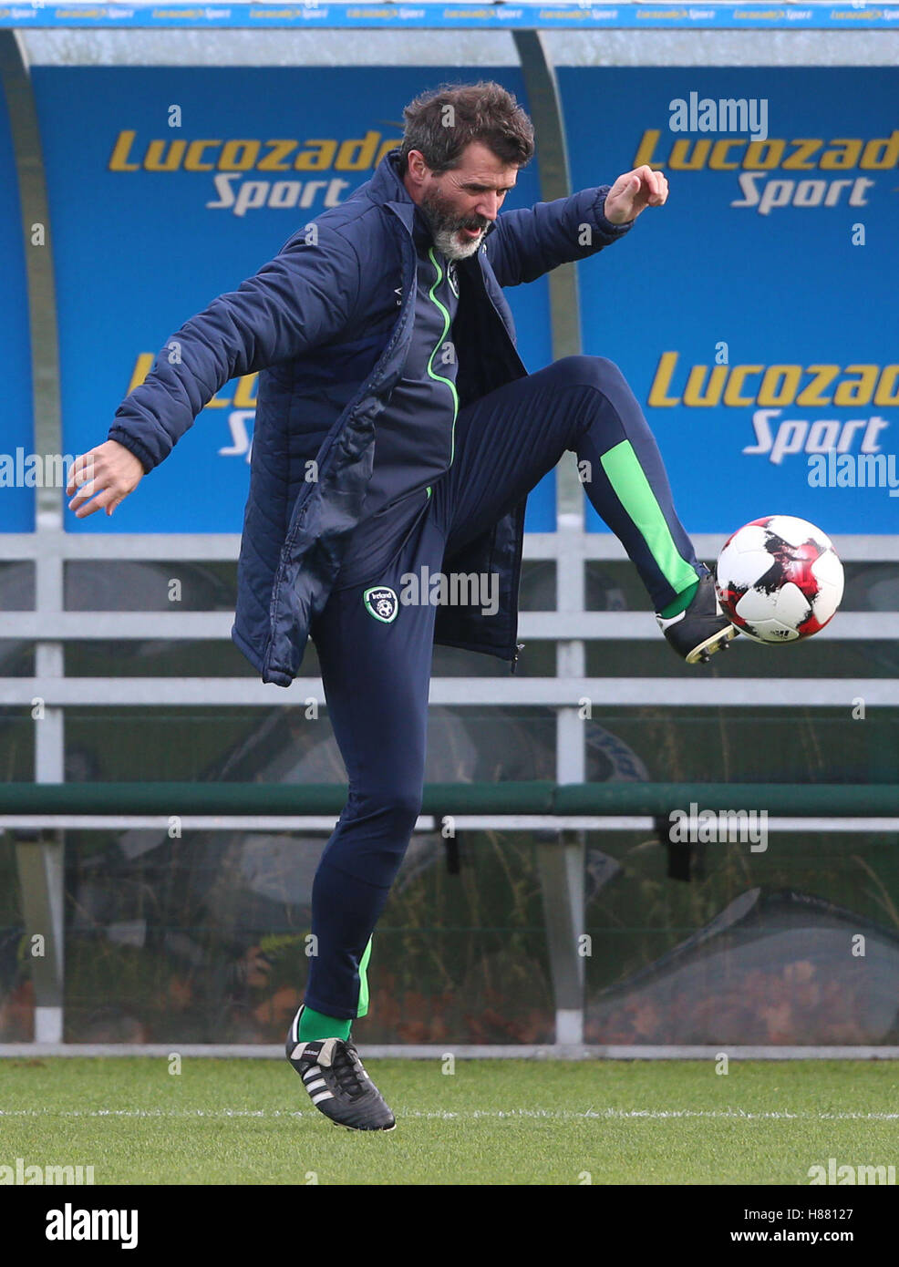 Republic of Ireland Assistant Manager Roy Keane during a team training ...