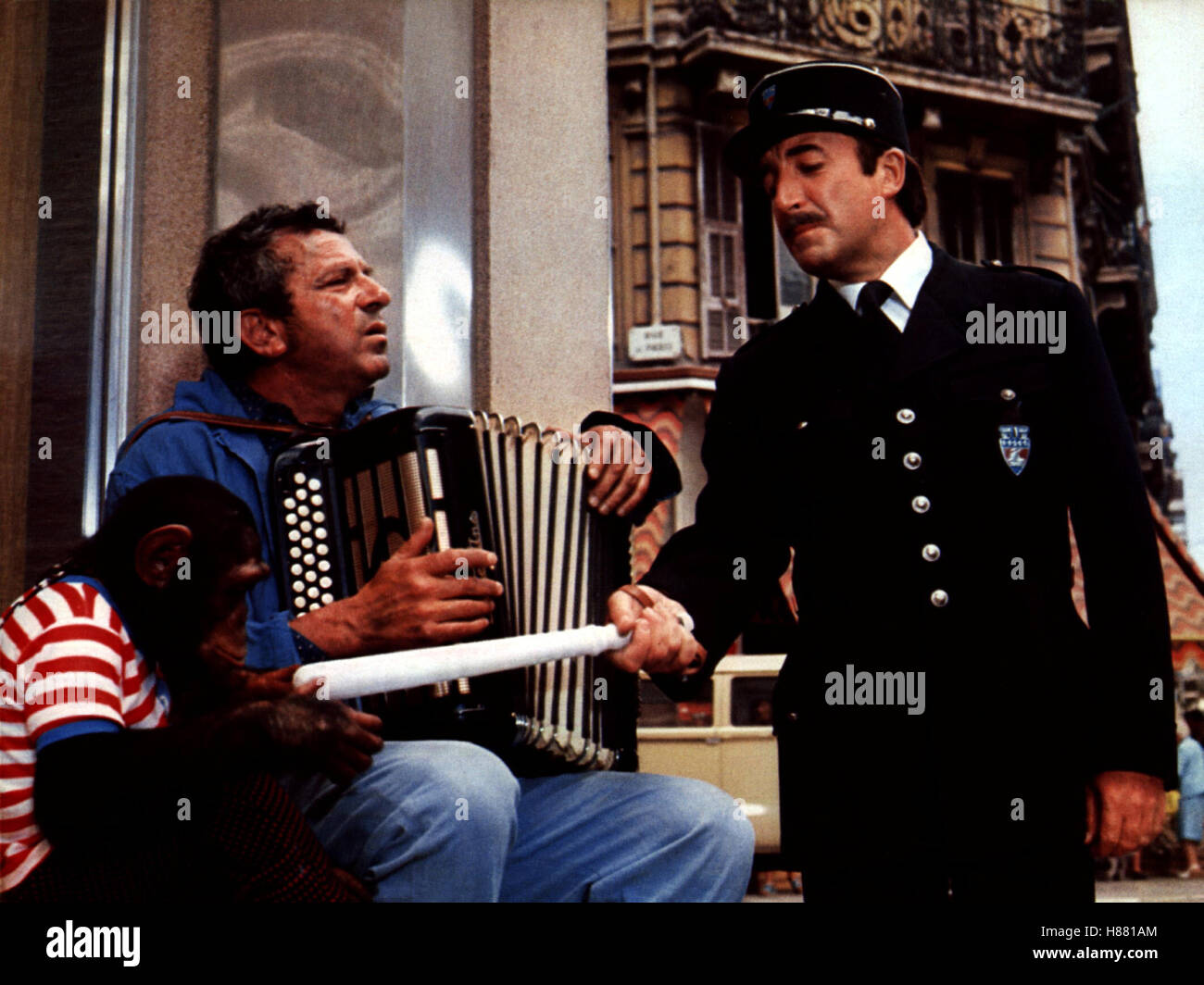 Der rosarote Panther kehrt zurück, Comedy / Zum Streifenpolizisten ...