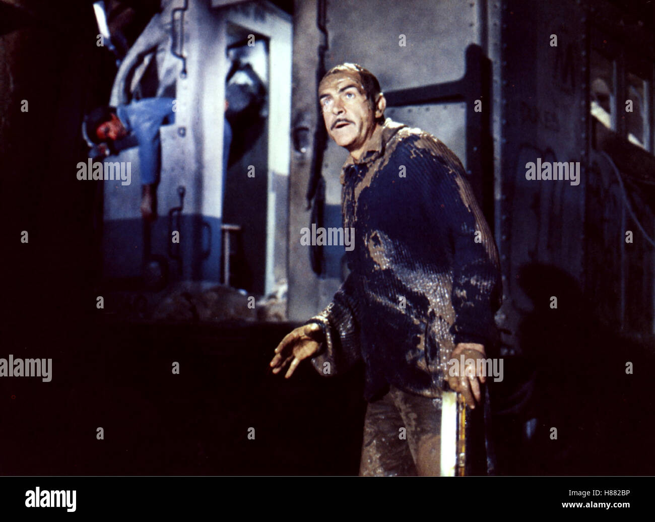 Meteor, (METEOR), USA 1977, Regie: Ronald Neame SEAN CONNERY Stock ...