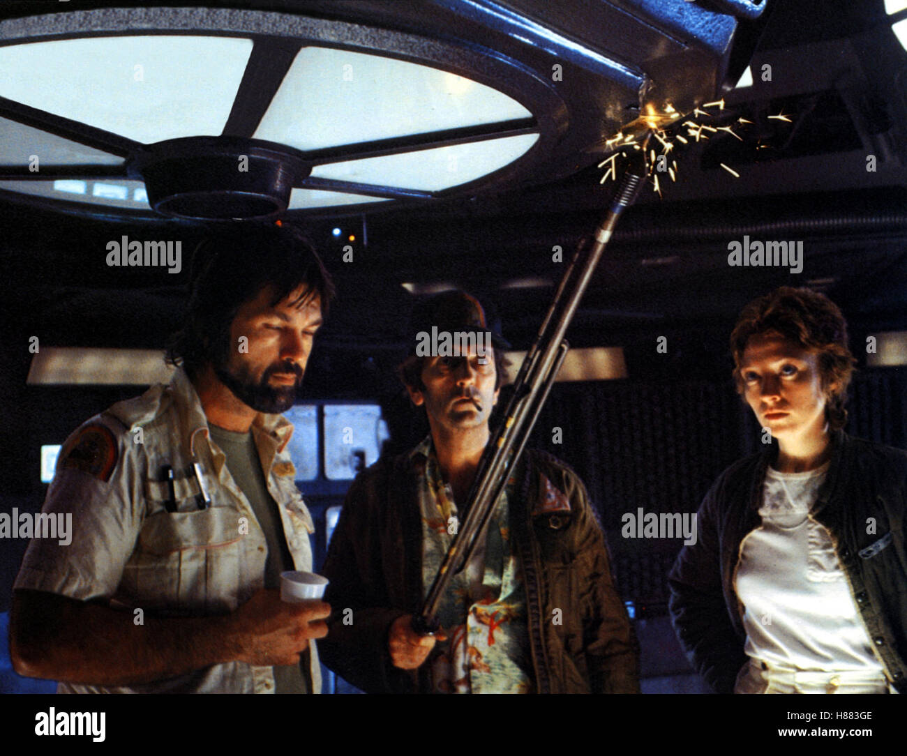 Veronica cartwright and tom skerritt hi-res stock photography and ...