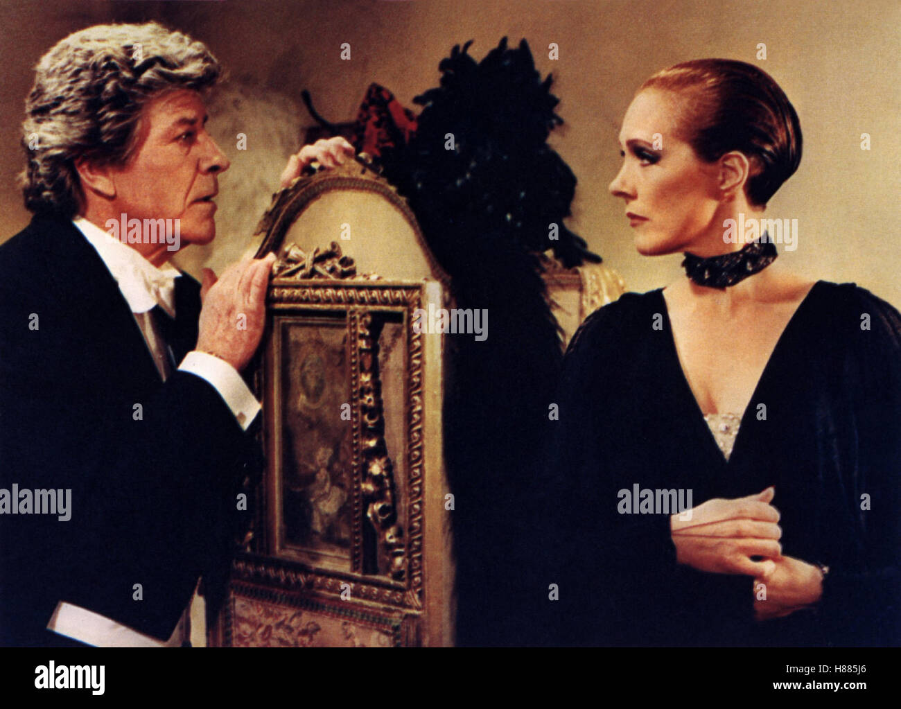 Side Street Victor Victoria