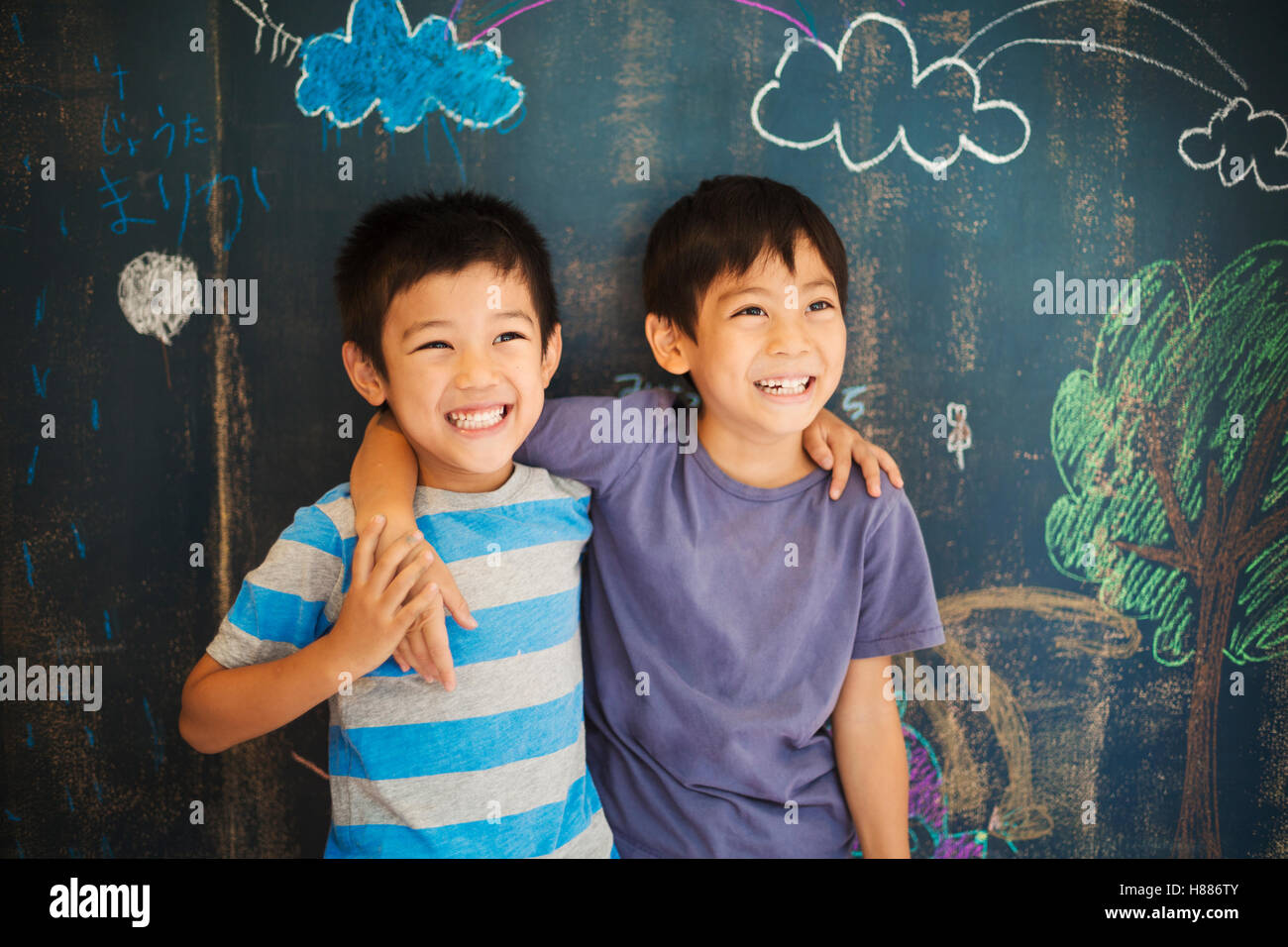 School children chalkboard blackboard hi-res stock photography and ...