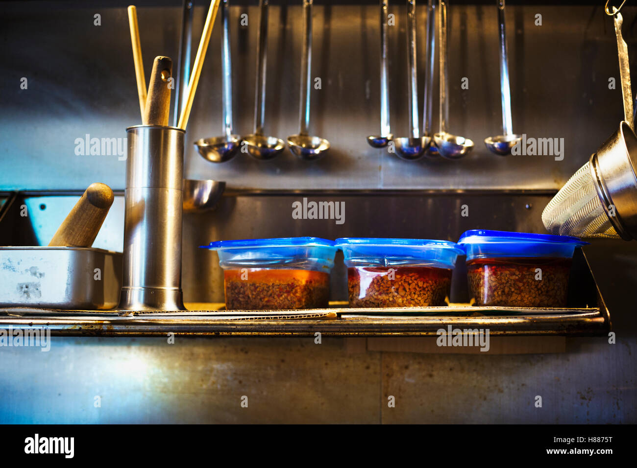 Japanese ramen shop hi-res stock photography and images - Alamy