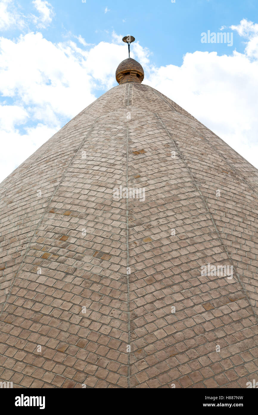 in iran blur yazd the old wind tower construction used to frozen water ...