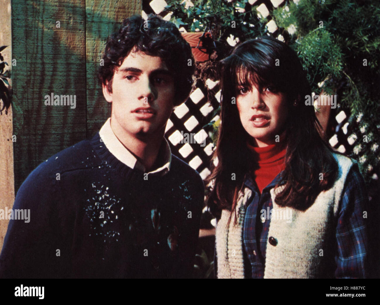 Gremlins phoebe cates 1984 hi-res stock photography and images - Alamy