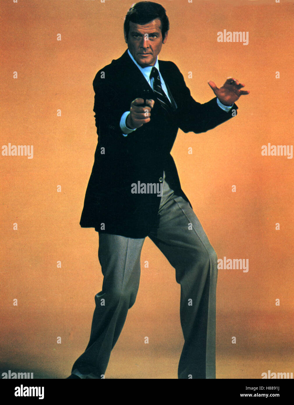 James Bond 007 1985 High Resolution Stock Photography and Images - Alamy