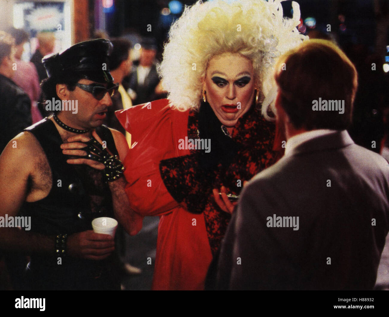 Zwei unter Volldampf, (ARMED AND DANGEROUS) USA 1986, Regie: Mark L ...